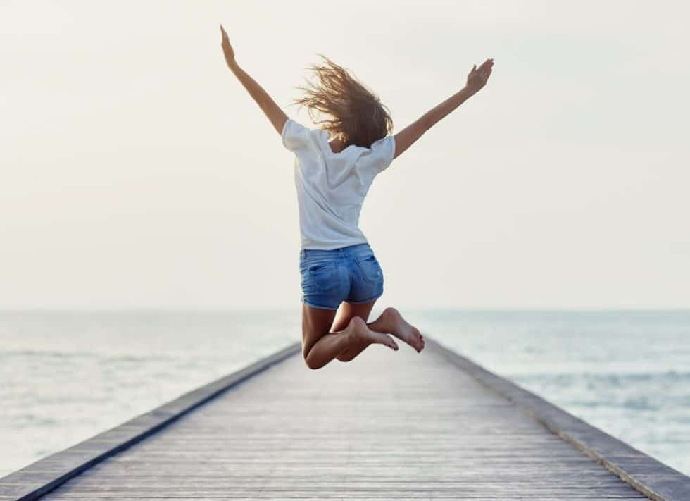 How Can Having a Holistic View Help You Become a Better Person?